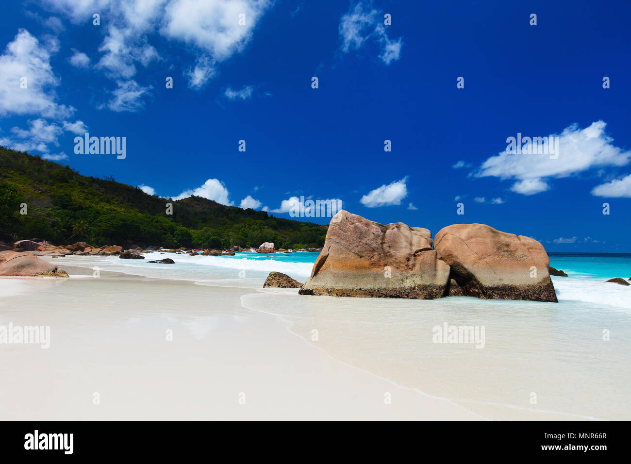 Seychelles landscape hi-res stock photography and images - Alamy