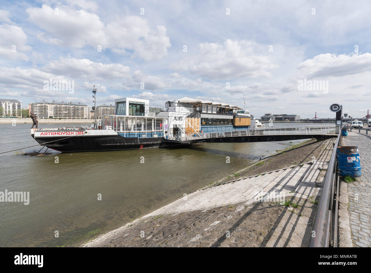 Danube marina hi-res stock photography and images - Alamy