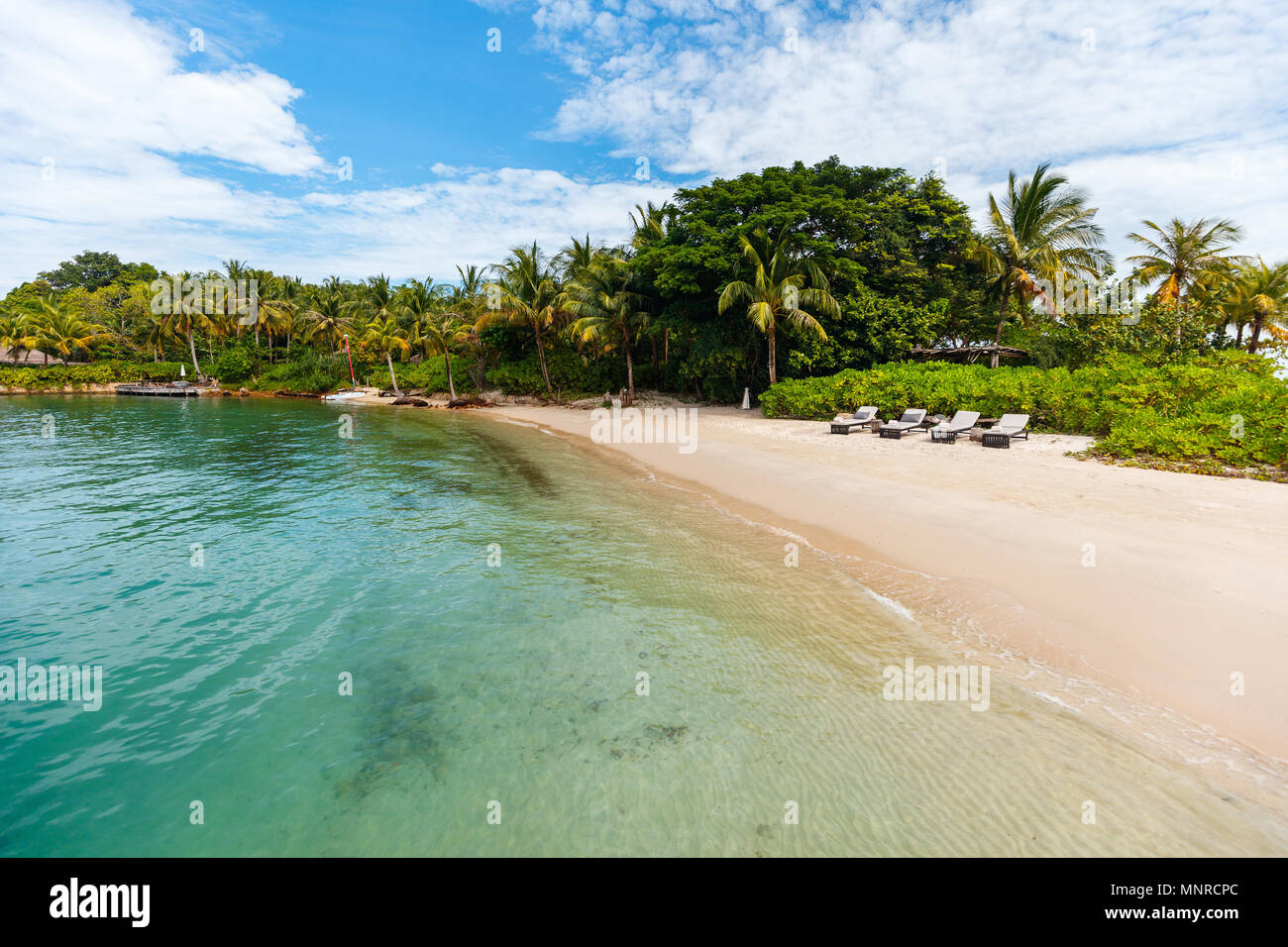 Idyllic tropical island hi-res stock photography and images - Alamy
