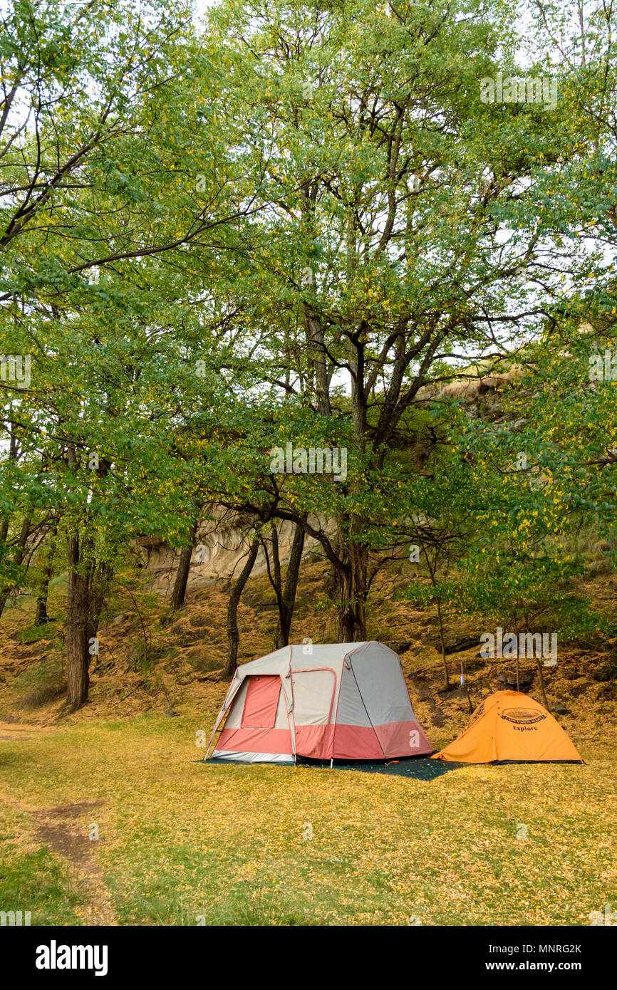 Fall tent camping hi-res stock photography and images - Alamy