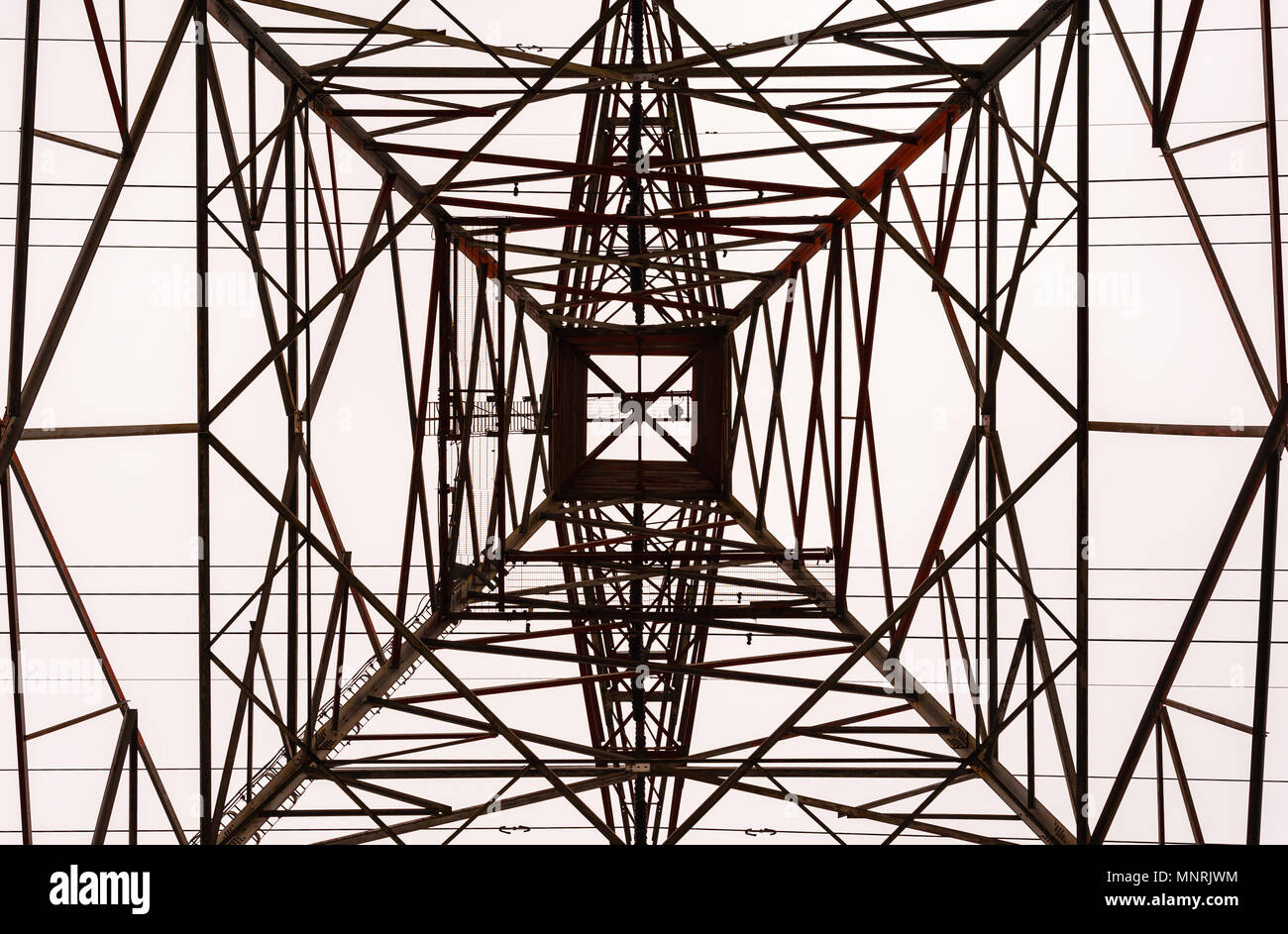 Electrical transmission tower hi-res stock photography and images - Alamy