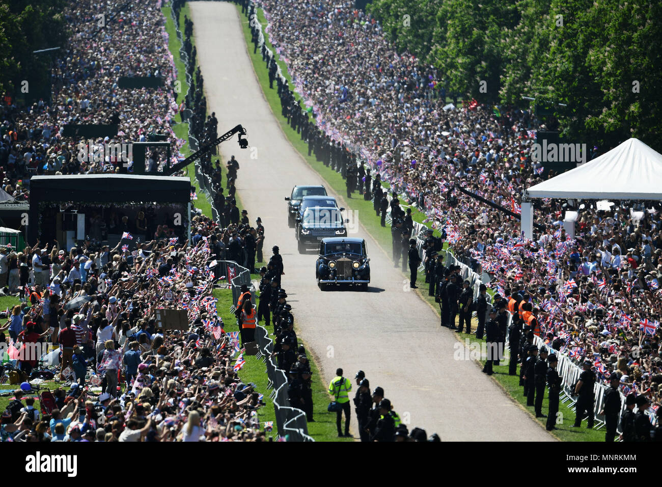 Meghan Markle accompanied by her mother, Ms Doria Ragland, is driven ...