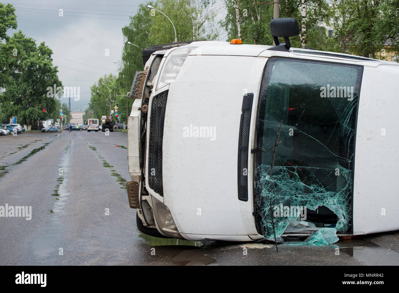 inverted car after an accident Stock Photo - Alamy