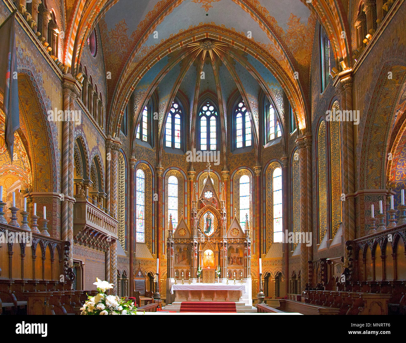 Ornate church interiors hi-res stock photography and images - Alamy