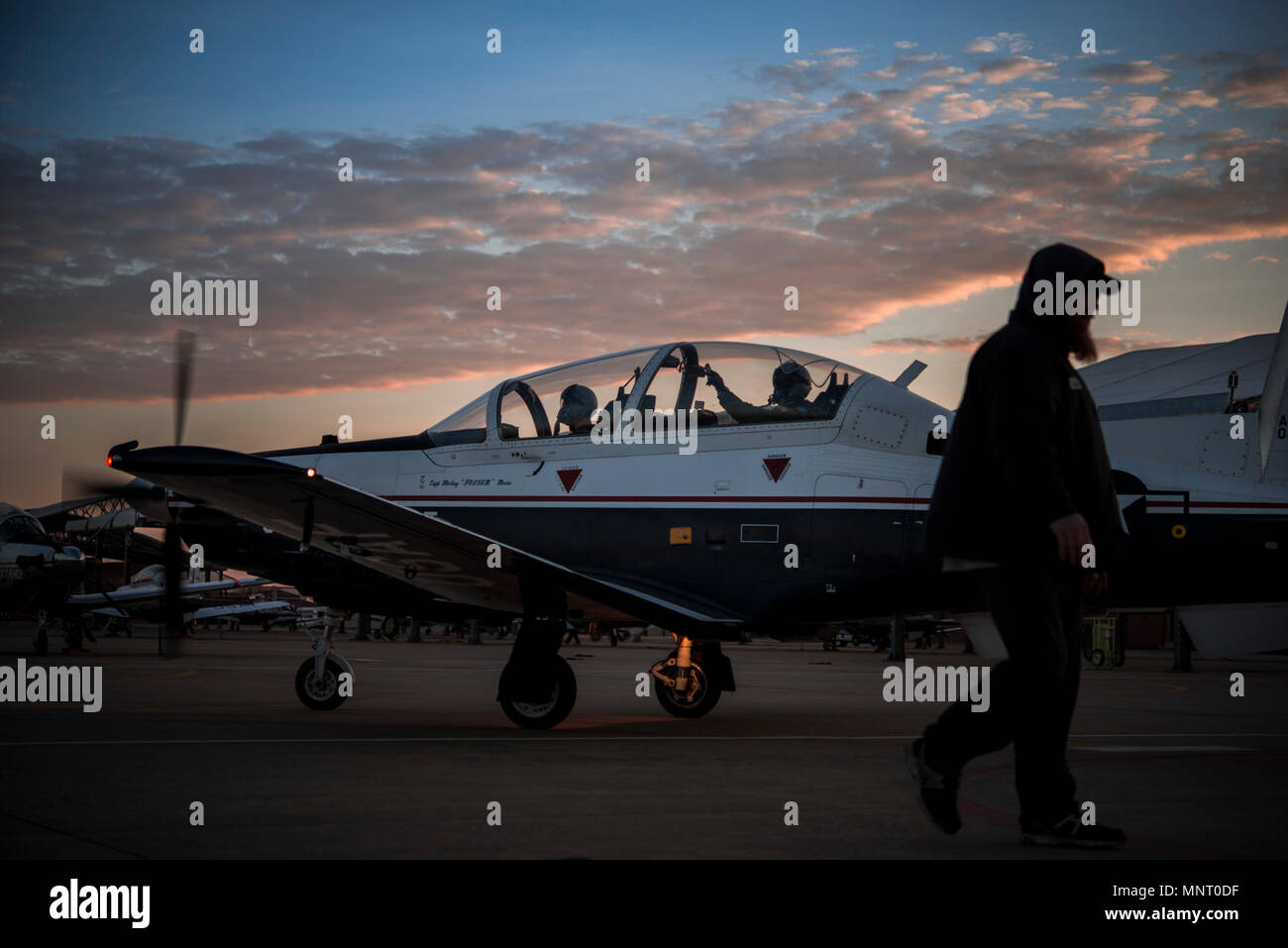 U s air force t 6 texan ii hi-res stock photography and images - Alamy