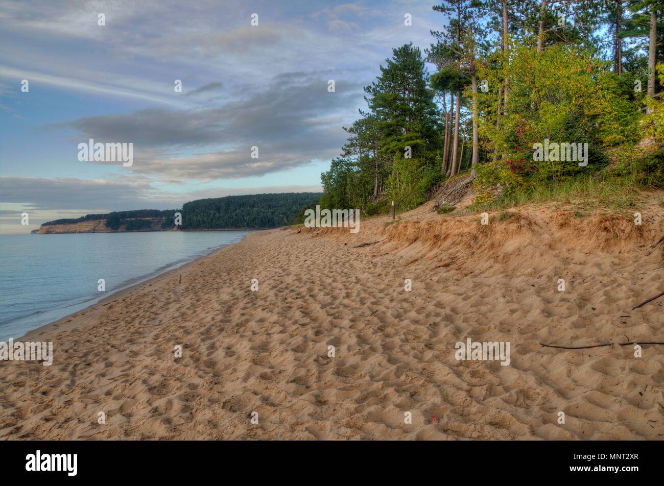 The Painted Rocks National Lakeshore in Upper Michigan has a wide ...