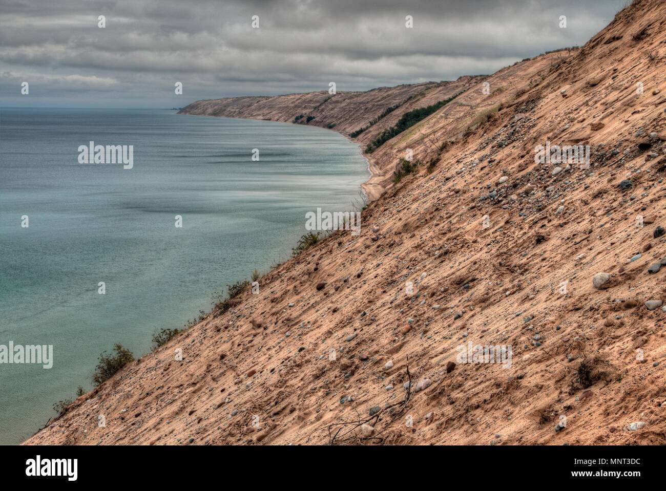 The Painted Rocks National Lakeshore in Upper Michigan has a wide ...
