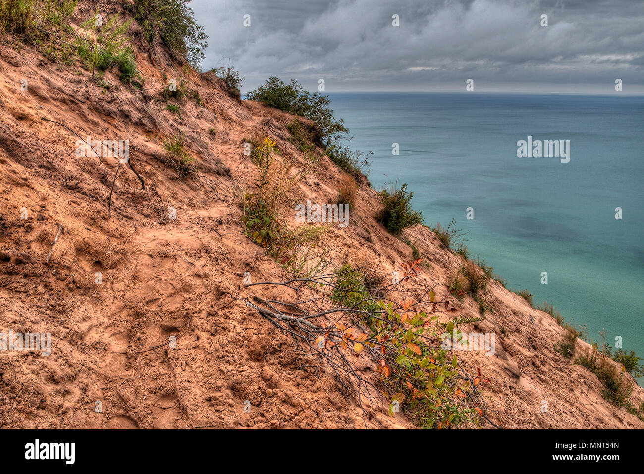 The Painted Rocks National Lakeshore in Upper Michigan has a wide ...