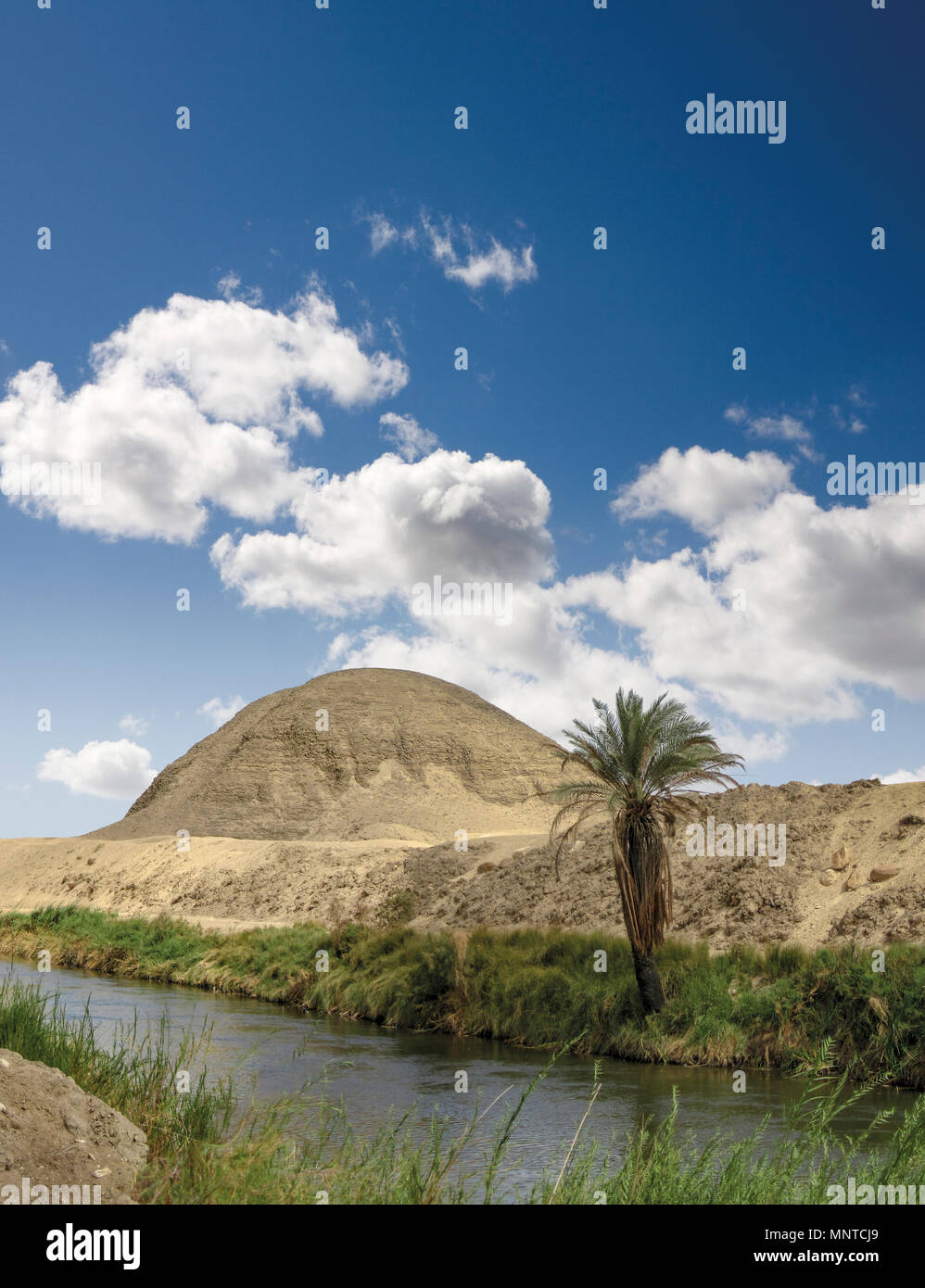 Pyramid of amenemhet iii hi-res stock photography and images - Alamy
