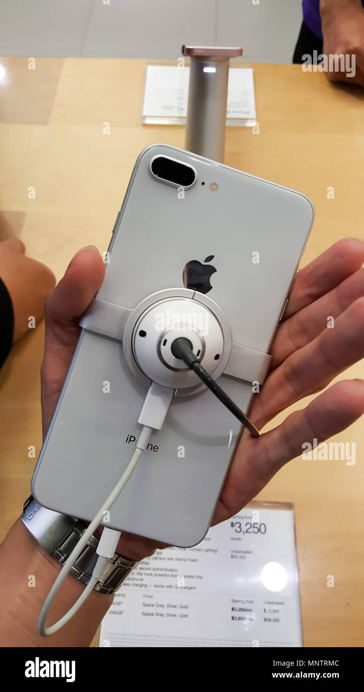 Istudio hi-res stock photography and images - Alamy