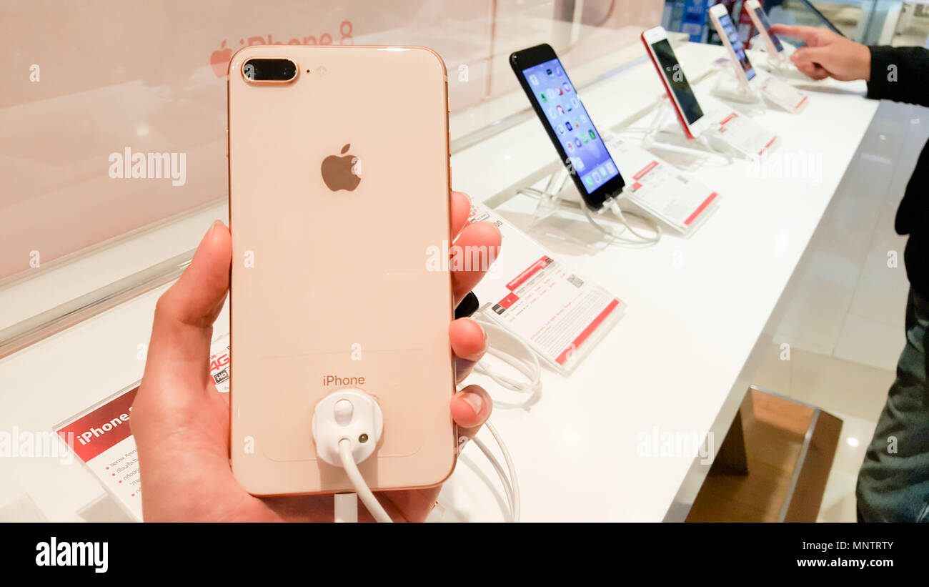 BANGKOK, THAILAND - NOVEMBER 11, 2017: iPhone 8 Plus is showing at ...