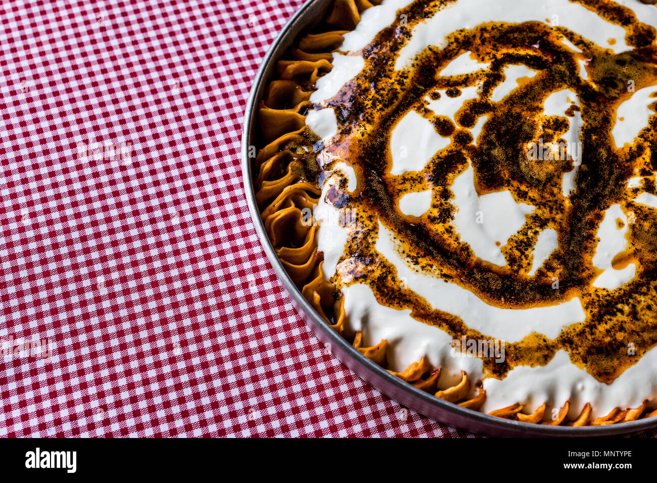 Turkish Manti Manlama / Kayseri Mantisi / Yogurt with Fried Butter ...