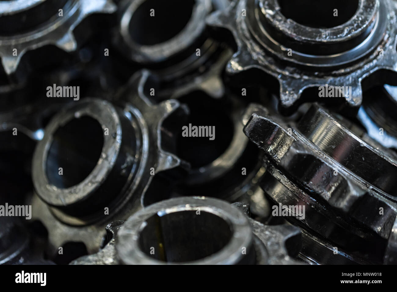 Spur gears hi-res stock photography and images - Alamy