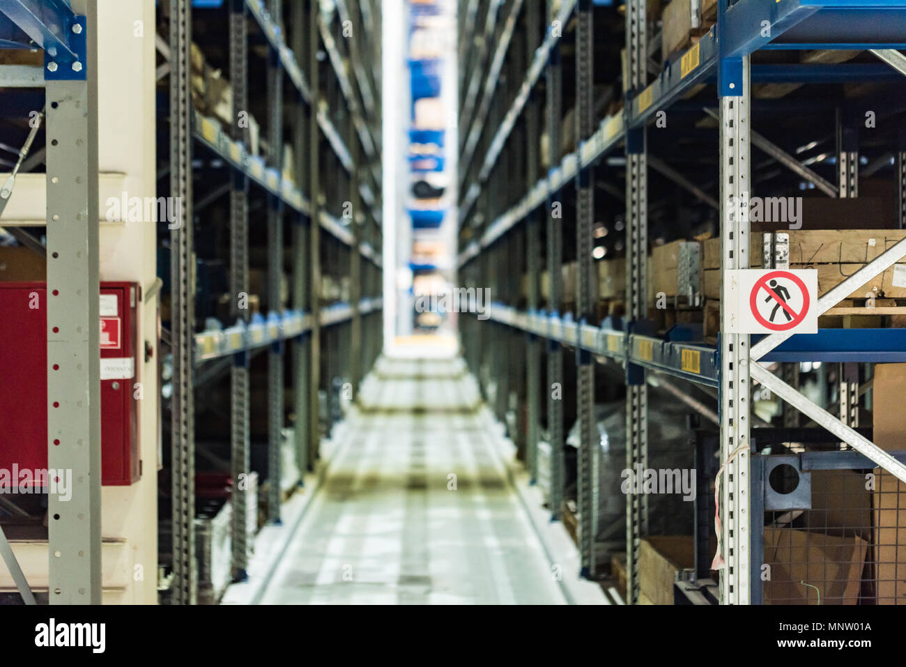 Spare parts warehouse hi-res stock photography and images - Alamy