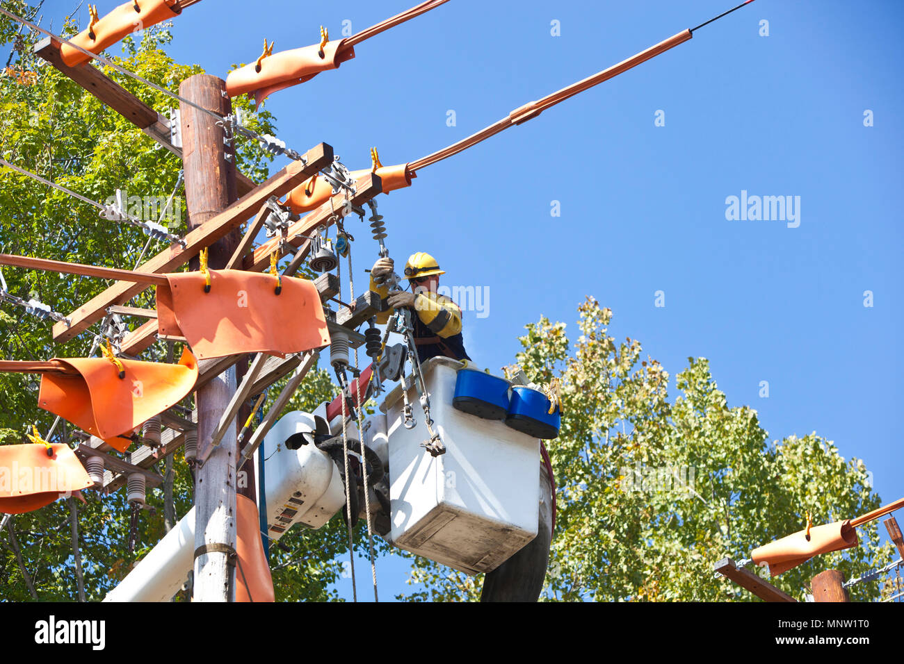Why Do Electric Trucks Park With Buckets Up at Carolyn Lafleur blog
