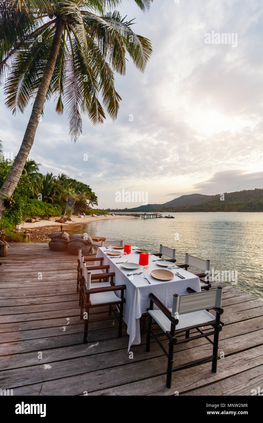 Luxury vacation holiday setting hi-res stock photography and images - Alamy