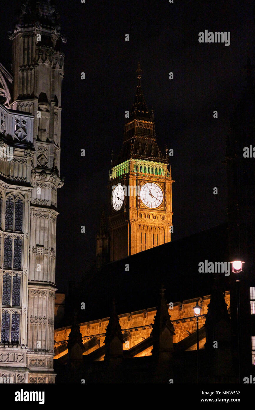 Palace of westminster clock tower hi-res stock photography and images ...