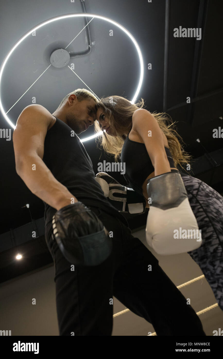 Two women boxing in ring hi-res stock photography and images - Alamy