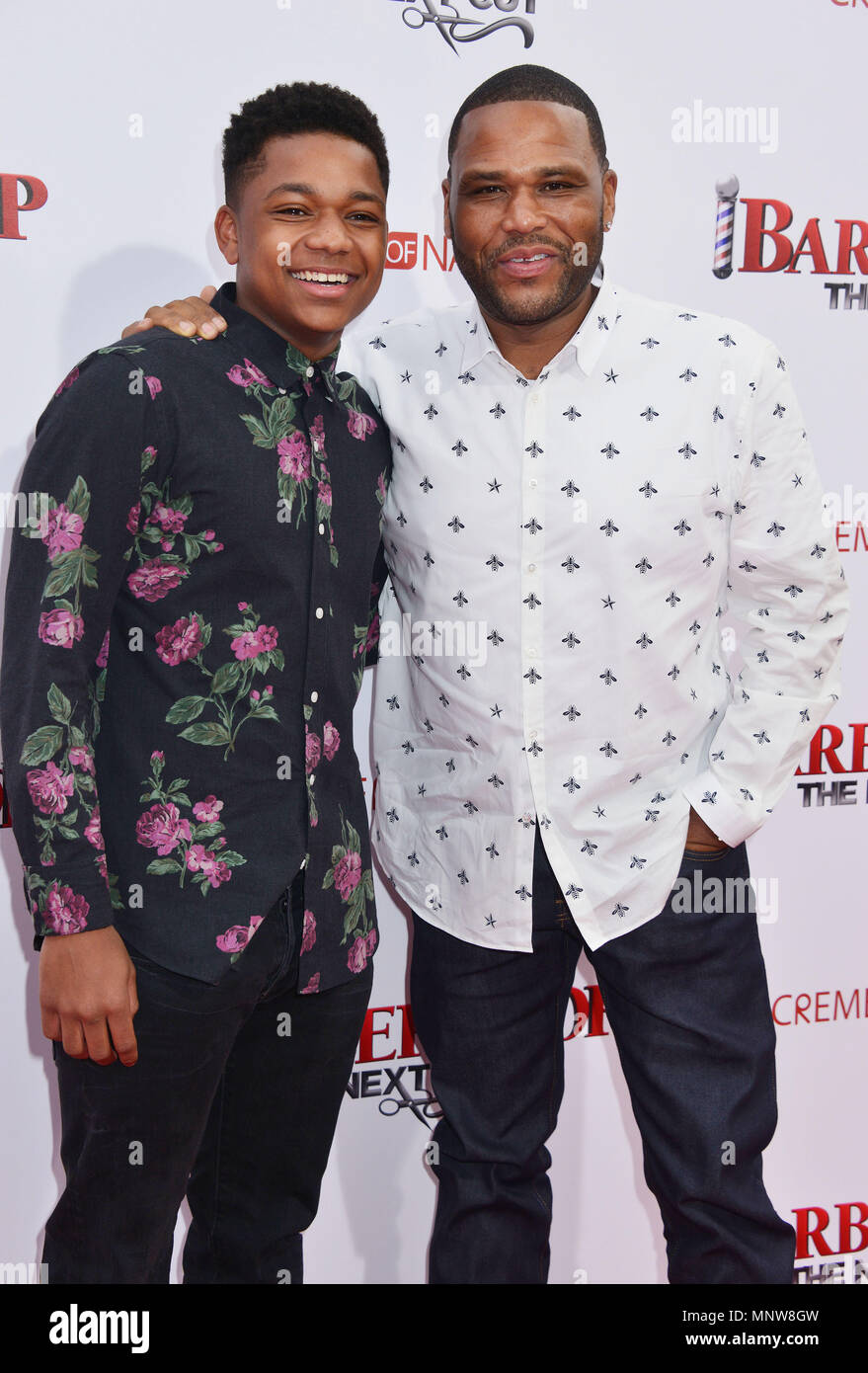 a Anthony Anderson, Son 016 at The BarberShop, The Next Cut Premiere at ...