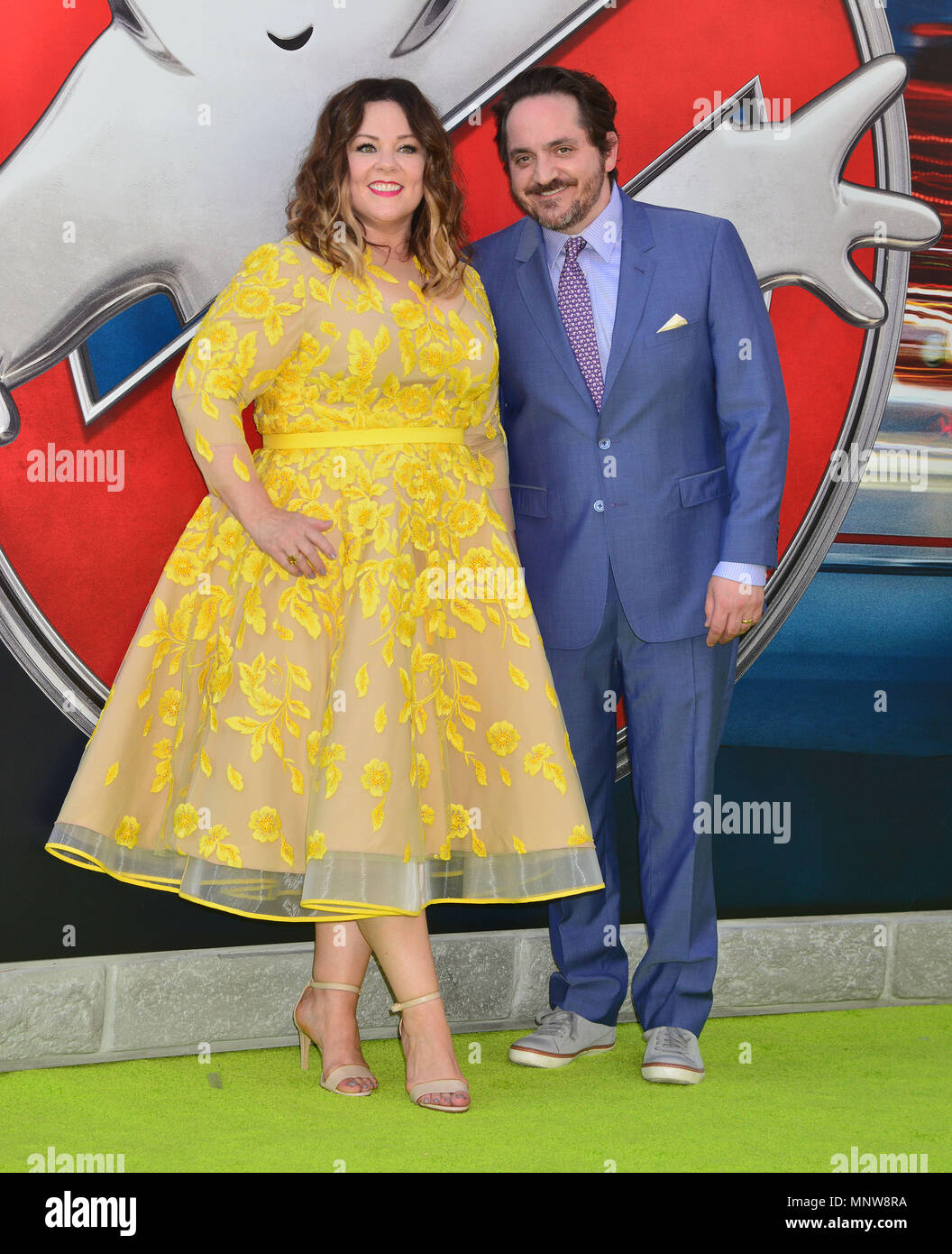 Melissa mccarthy ben falcone kids hi-res stock photography and images ...