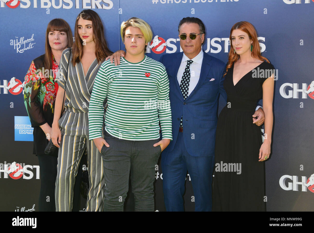 Andy garcia family hi-res stock photography and images - Alamy