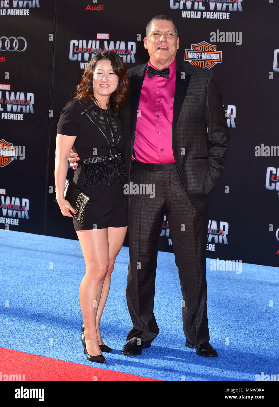 Christine yoo hi-res stock photography and images - Alamy