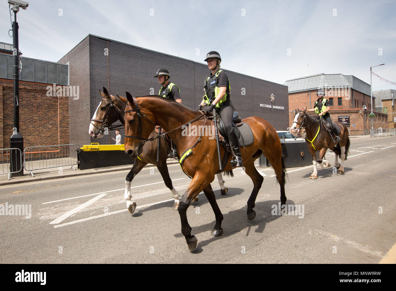 Megan markle harry carriage wedding hi-res stock photography and images ...