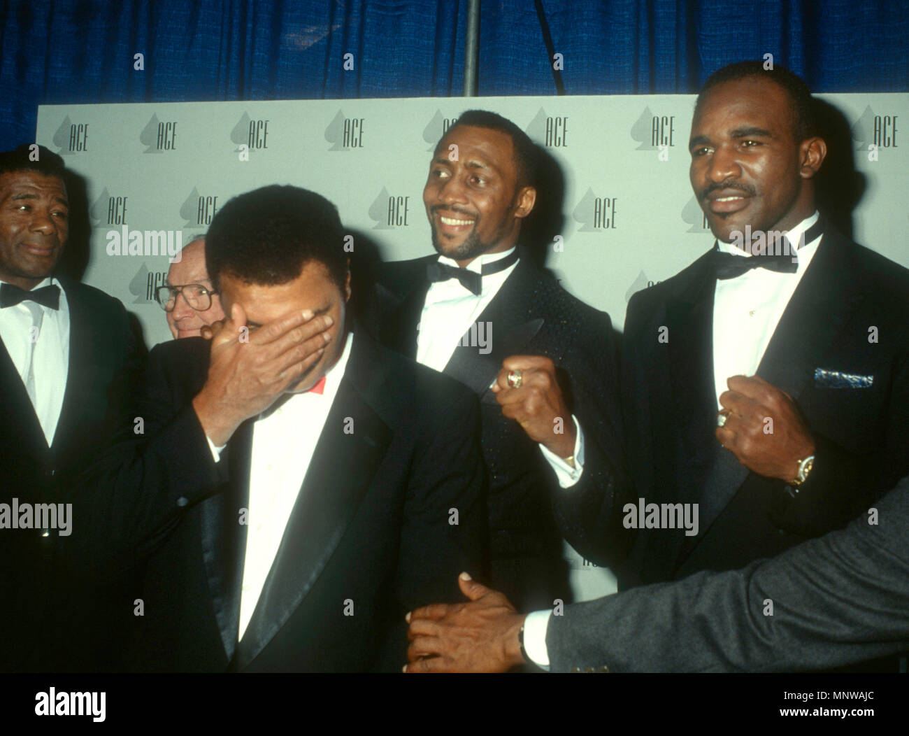 LOS ANGELES, CA - JANUARY 13: (L-R) Professional Boxers Floyd Patterson ...