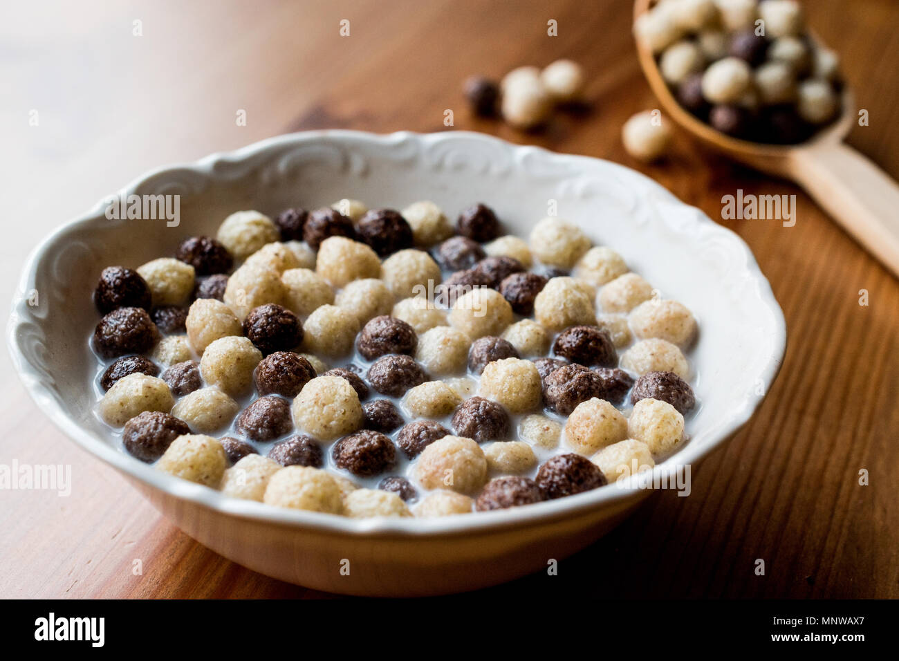 Corn pops breakfast cereal hi-res stock photography and images - Alamy