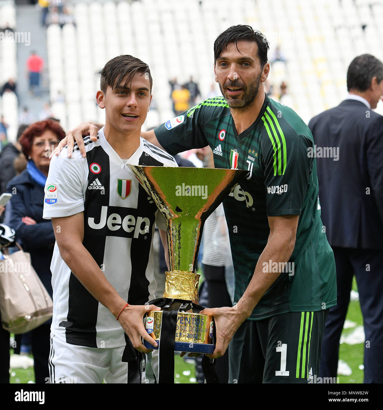 Paulo Dybala, Gianluigi Buffon Juventus celebrate the victory of ...