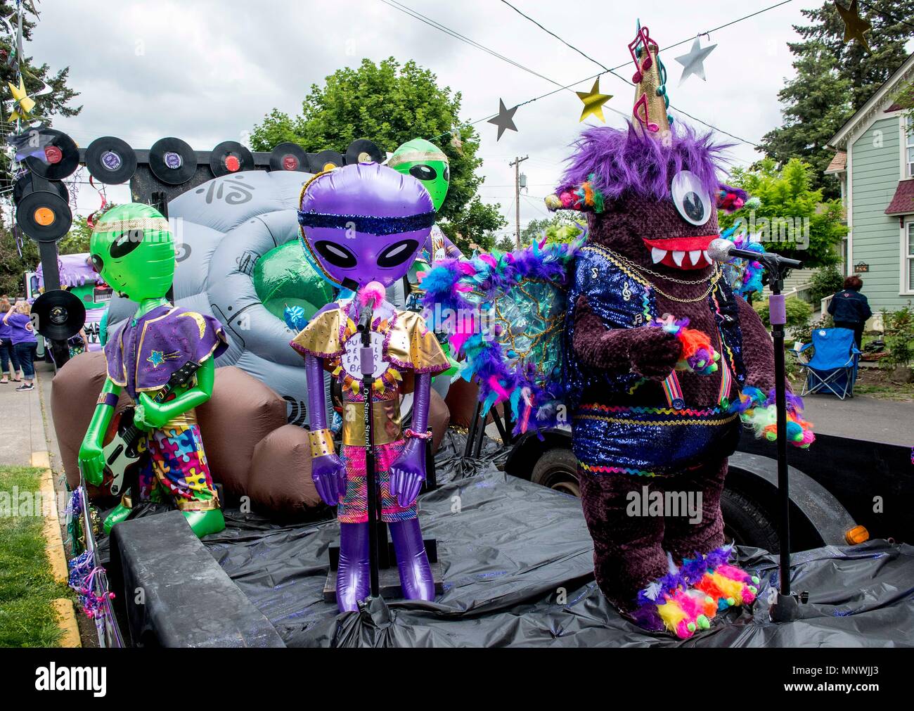 Ufo festival hi-res stock photography and images - Alamy