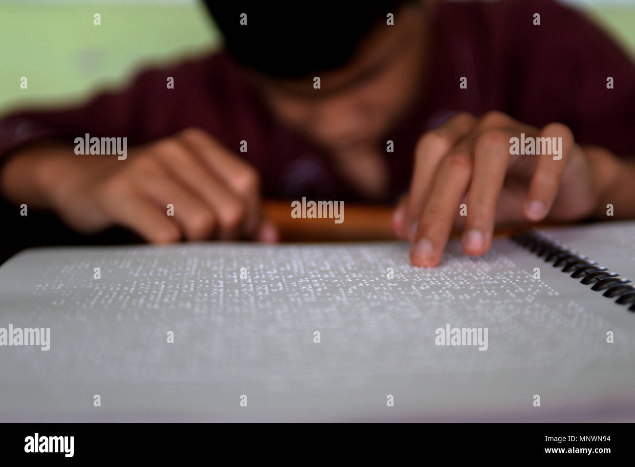 South Tangerang, Indonesia. 20th May, 2018. An Indonesian Muslim ...