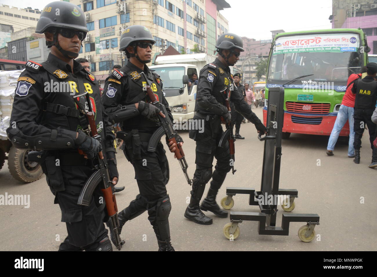 Dhaka, Bangladesh. 20th May, 2018. Bangladesh's anti-crime elite force ...