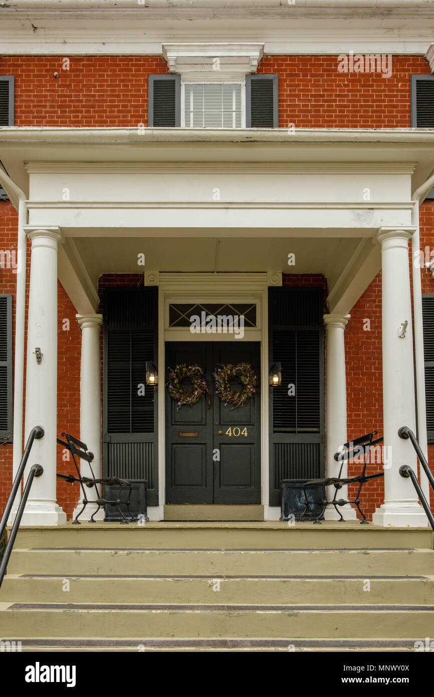 Restored front portico hi-res stock photography and images - Alamy