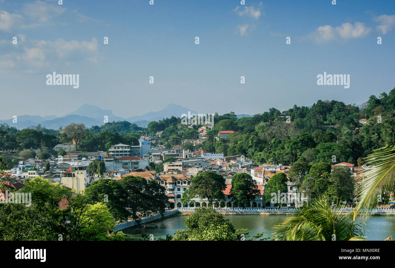 Landscape view across Kandy Lake, Kandy, Sri Lanka Stock Photo - Alamy