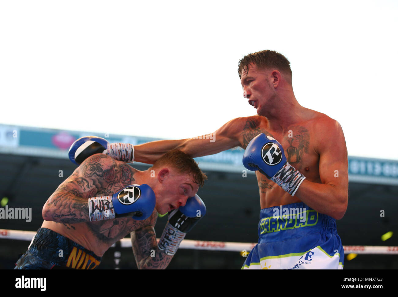 Darren Tetley (right) and Mason Cartwright during their WBO European ...