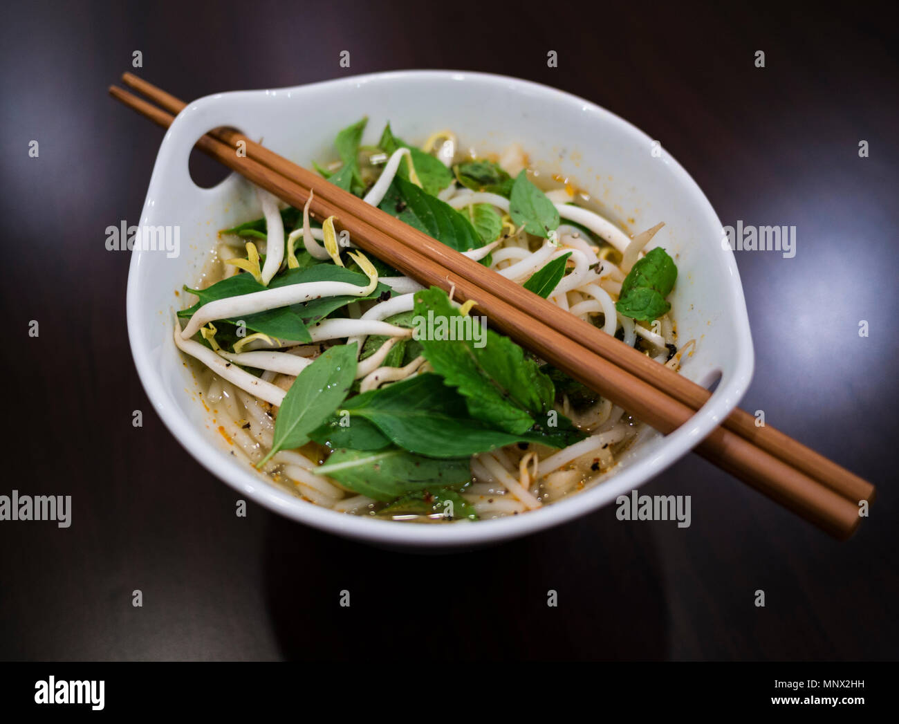 Noodle in bowl lime hi-res stock photography and images - Alamy