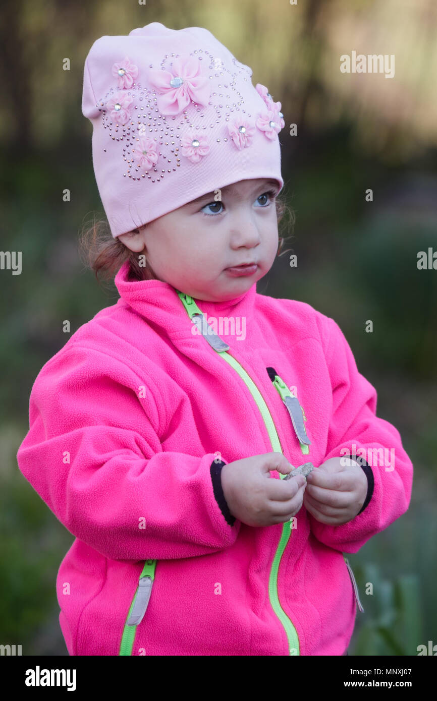shy child on the street Stock Photo - Alamy