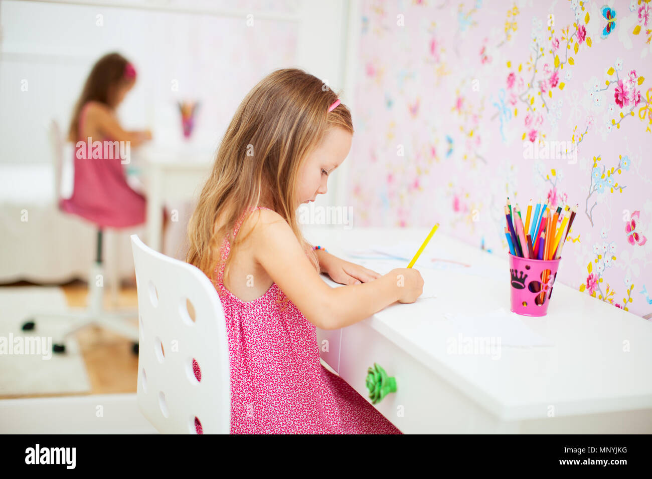 Pink Drawing Room High Resolution Stock Photography and Images - Alamy