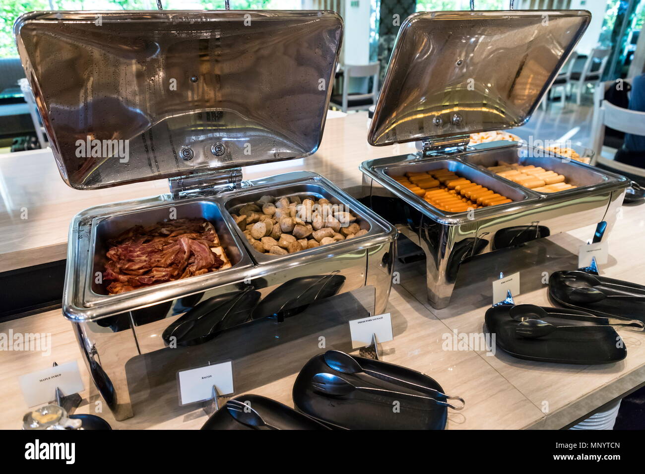 Buffet restaurant sausage hi-res stock photography and images - Alamy