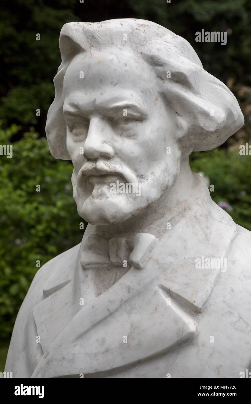 Bust of the Russian composer Mikhail Ivanovich Glinka is set in front ...