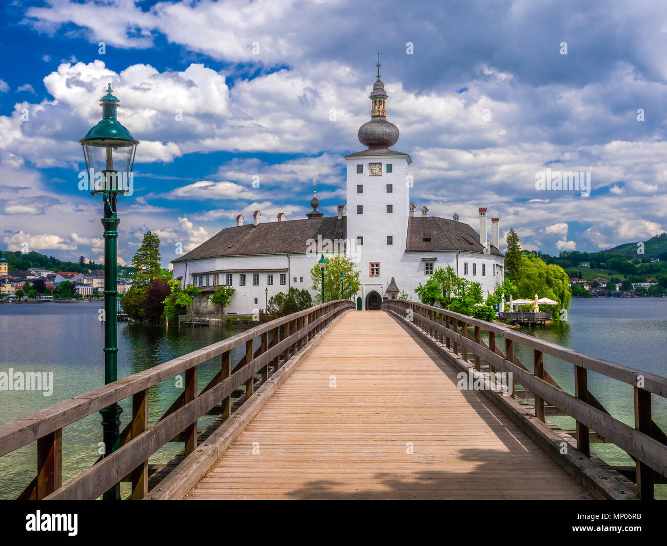 Orth Castle in Lake Traunsee, Gmunden, Salzkammergut Region, Upper ...