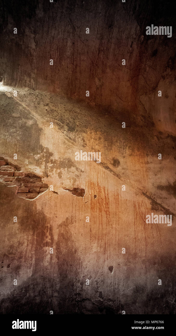 Smooth cave walls hi-res stock photography and images - Alamy