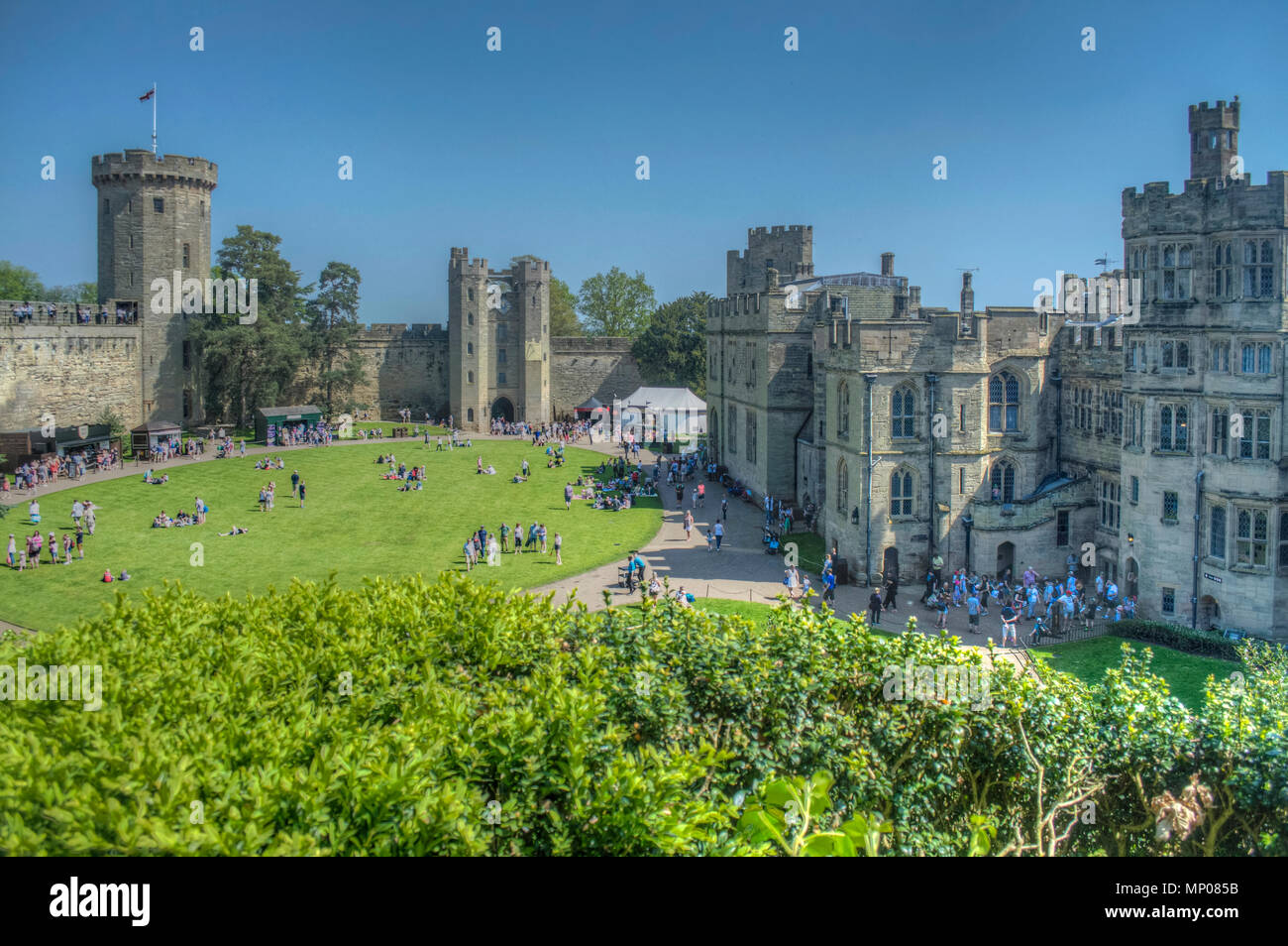 Medieval castle ramparts hi-res stock photography and images - Alamy