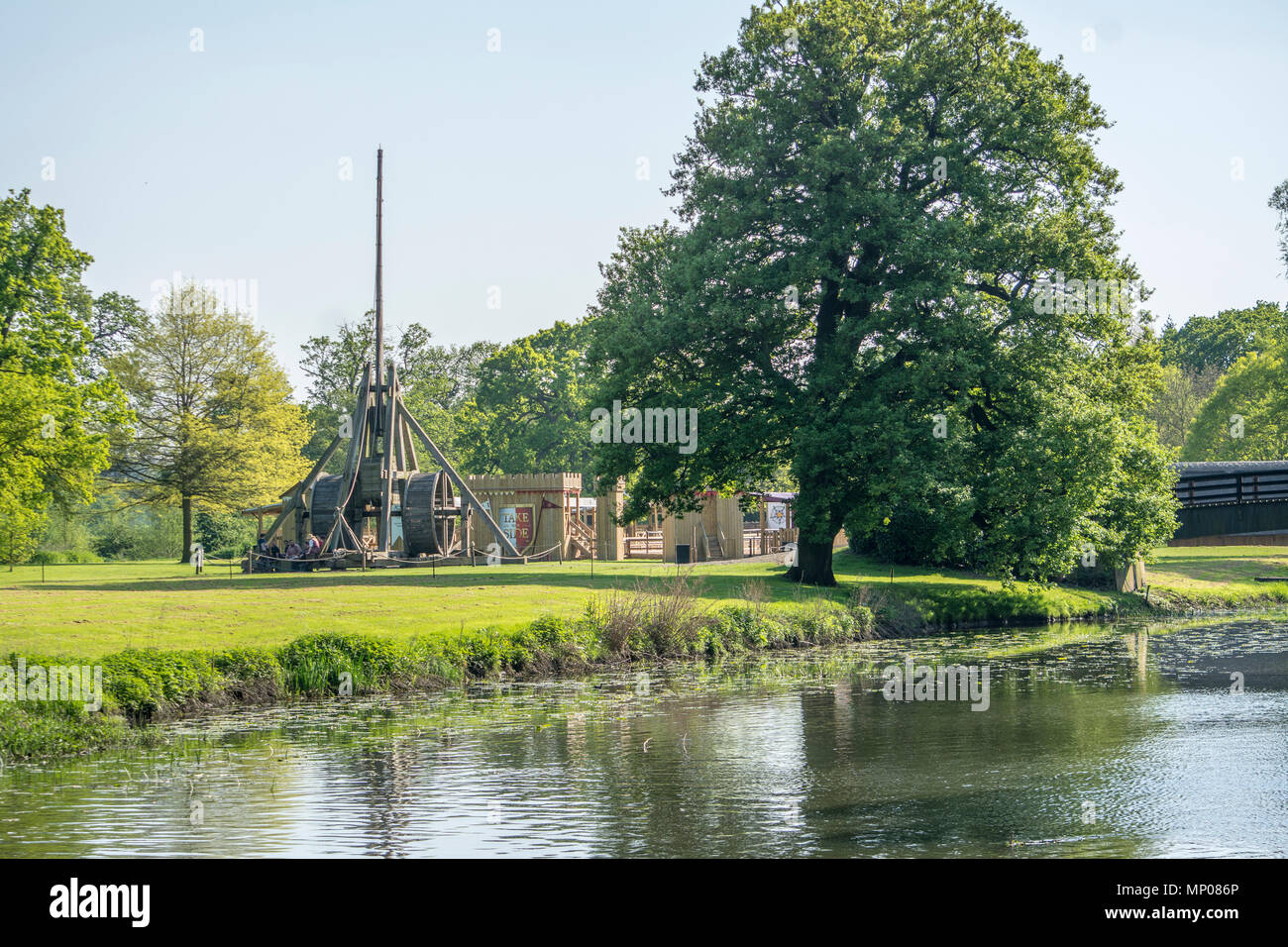 Trebuchet at Warwick Castle Stock Photo - Alamy