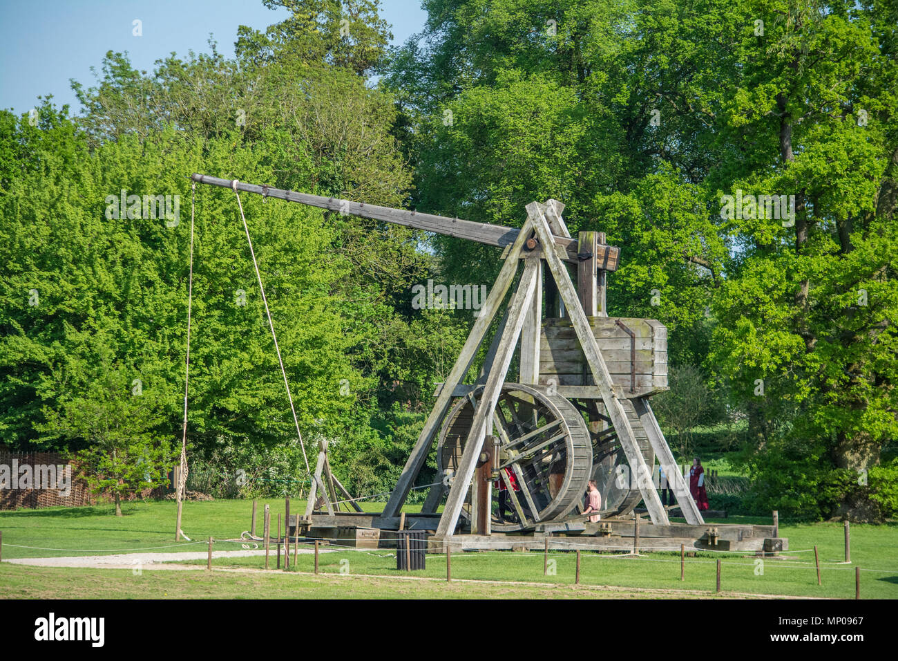 Trebuchet at Warwick Castle Stock Photo - Alamy