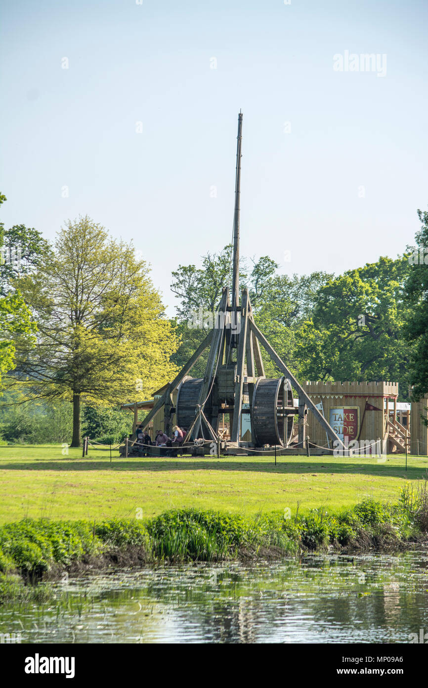 Trebuchet at Warwick Castle Stock Photo - Alamy