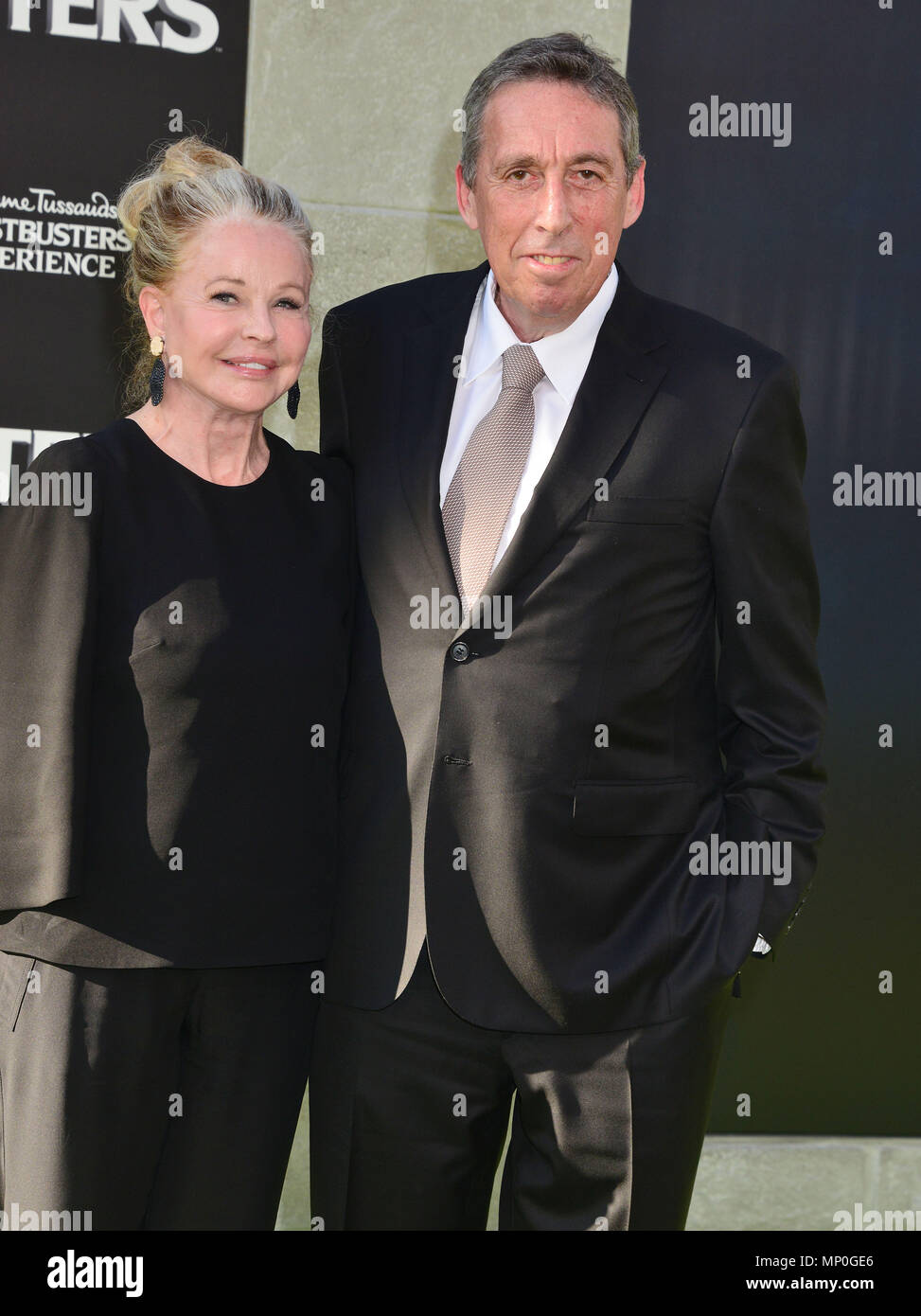 Ivan reitman and wife hi-res stock photography and images - Alamy