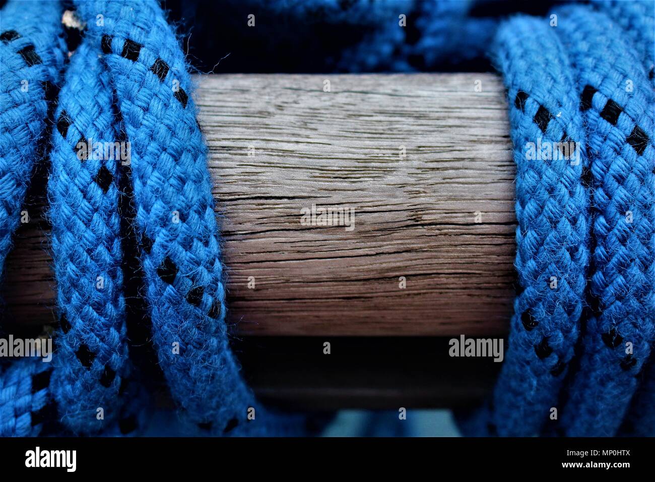 Rope handrail hi-res stock photography and images - Alamy