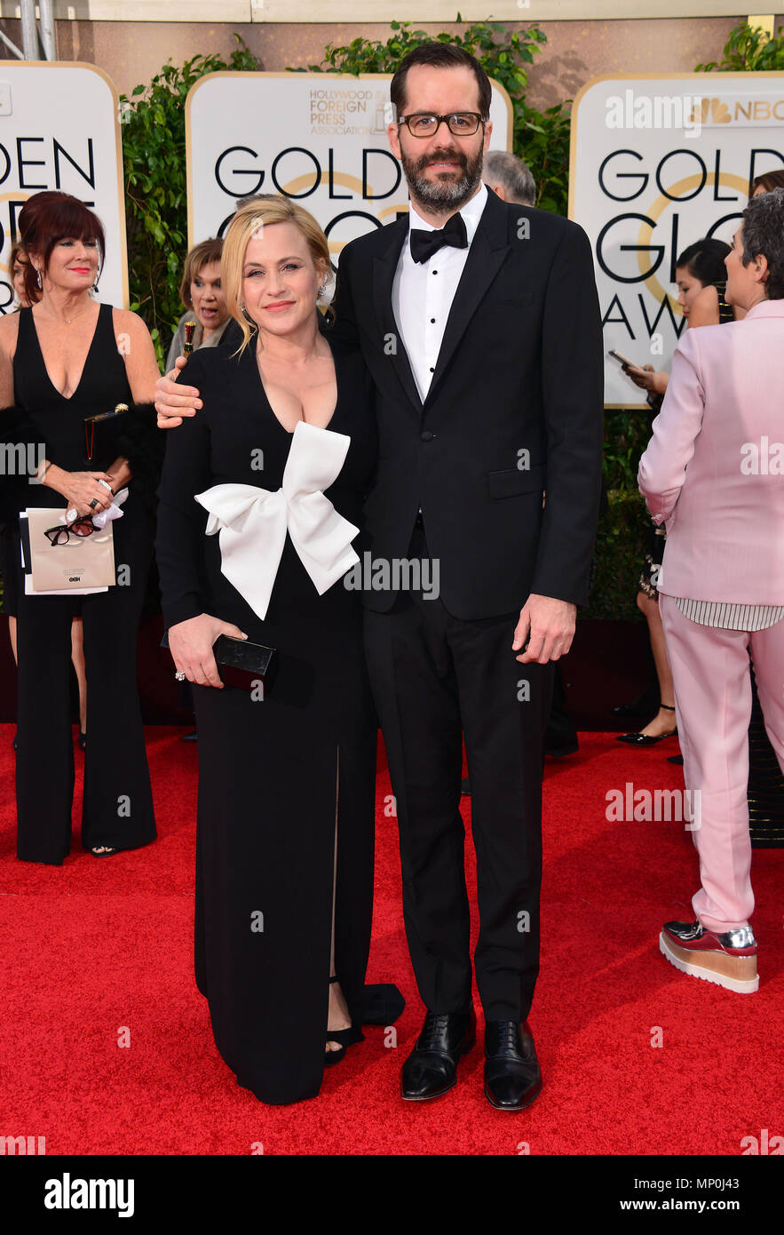 Patricia Arquette, Eric White 388 at the 2016 Golden Globe Awards at ...